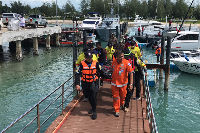 Bangkok Post - Second body of capsized ferry found, 3 still missing