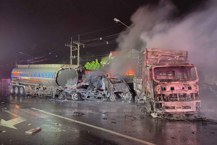 Horror as fuel tanker crashes, explodes Bangkok Post Learning - Learn ...