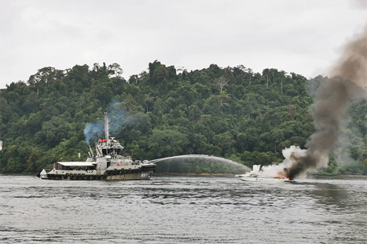 Bangkok Post - Speed boat fire injures 5 crewmen in Phangnga