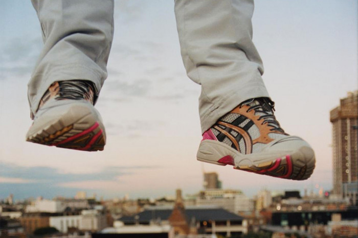 Bangkok Post - New Asics shoes explore retro futurism