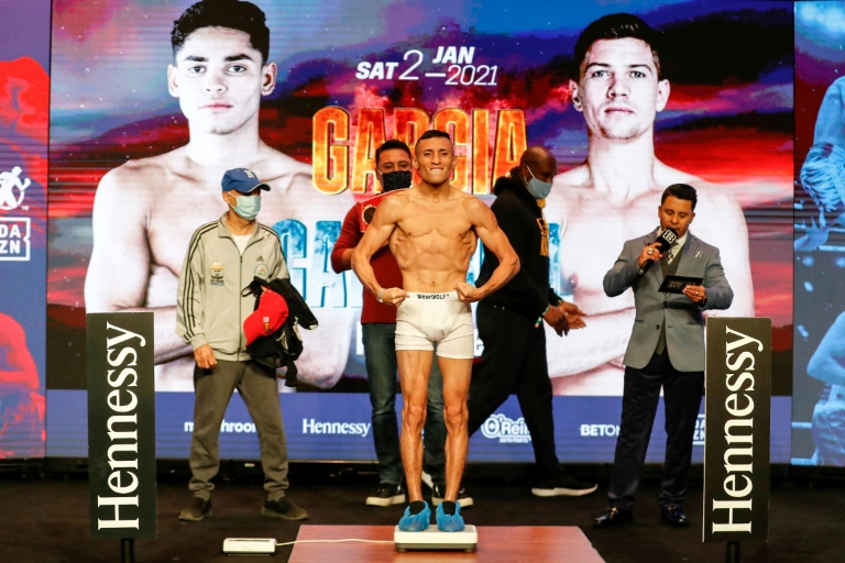 Bangkok Post - Alvarado stops Kriel to retain IBF light flyweight crown