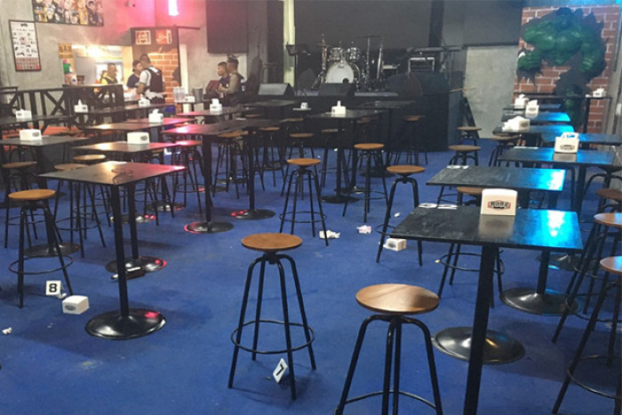 Bangkok Post - Four pub-goers shot by drunk kamnan