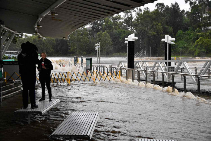 Bangkok Post - Record rains batter Sydney area