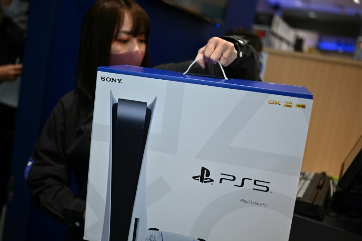 Bangkok Post - UK gamers take aim at console 'scalpers'