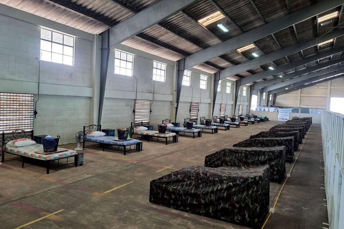 Bangkok Post - Military to set up 10 field hospitals