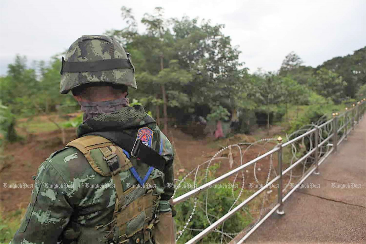 Bangkok Post - Myanmar border alert for gun smuggling
