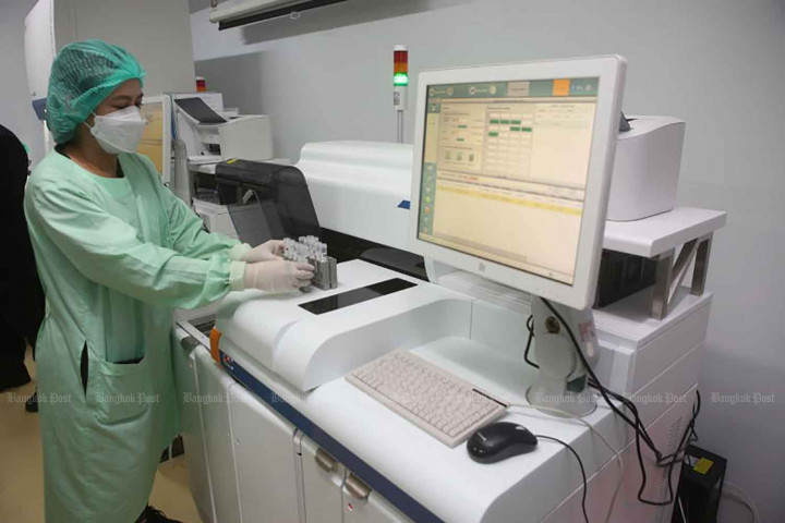 Bangkok Post - Latest Covid test machines for Ramathibodi hospital