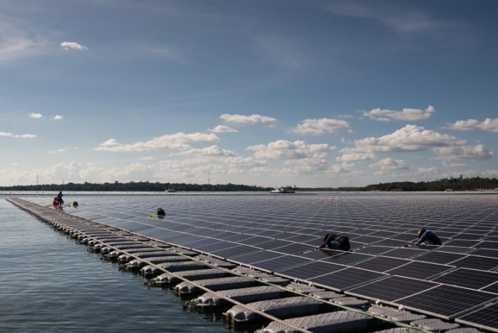 Bangkok Post - World’s largest hydro-floating solar farm goes live in ...