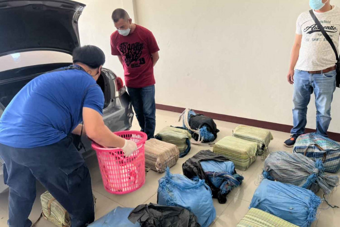 Bangkok Post Arrests Meth Seized B15m Assets Impounded