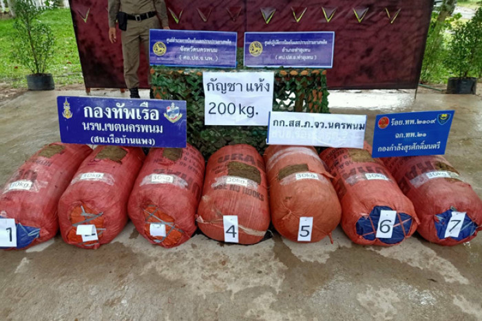 Bangkok Post 200kg Marijuana Seized Near Mekong Riverbank