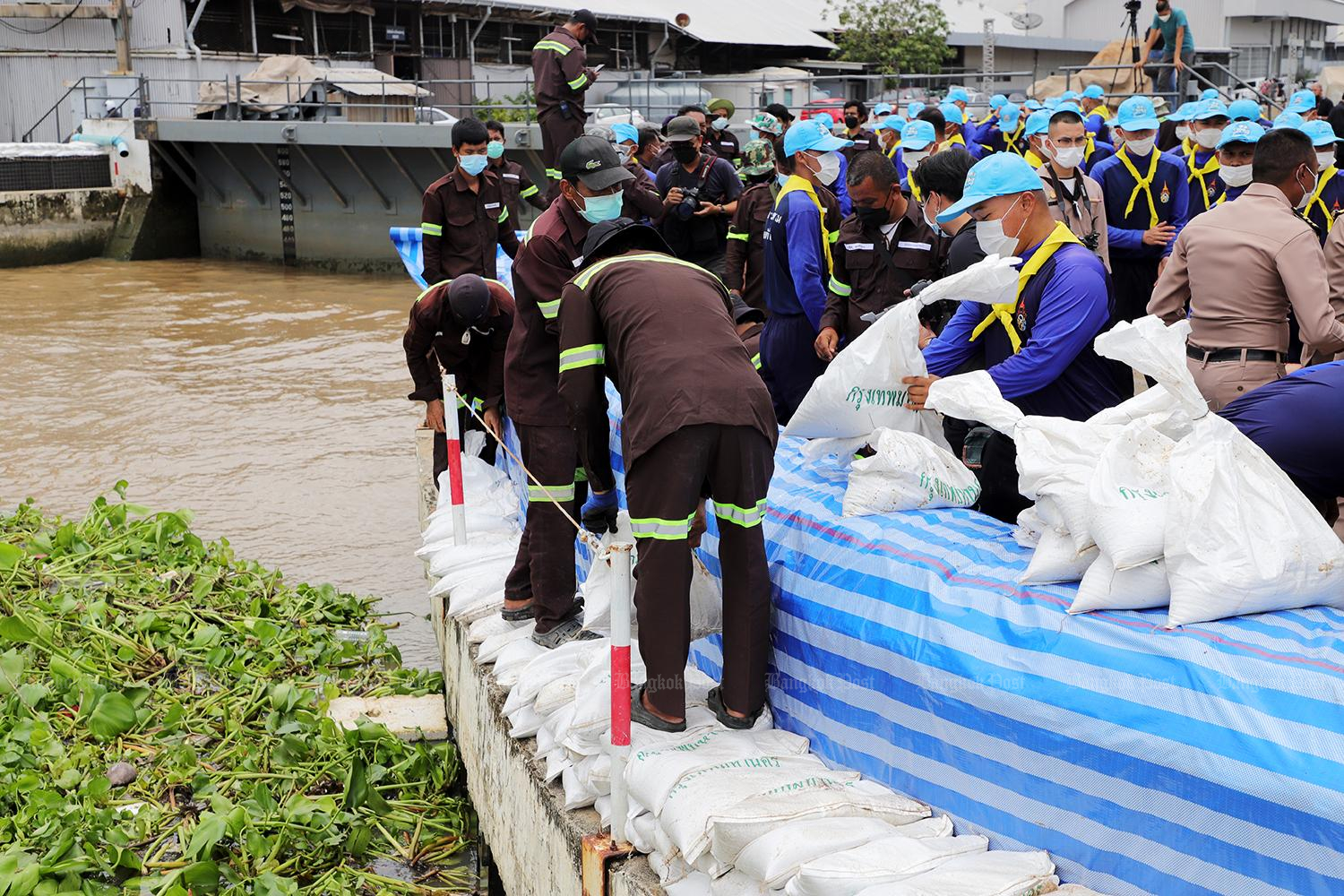 Bangkok Post - Fighting Bangkok floods