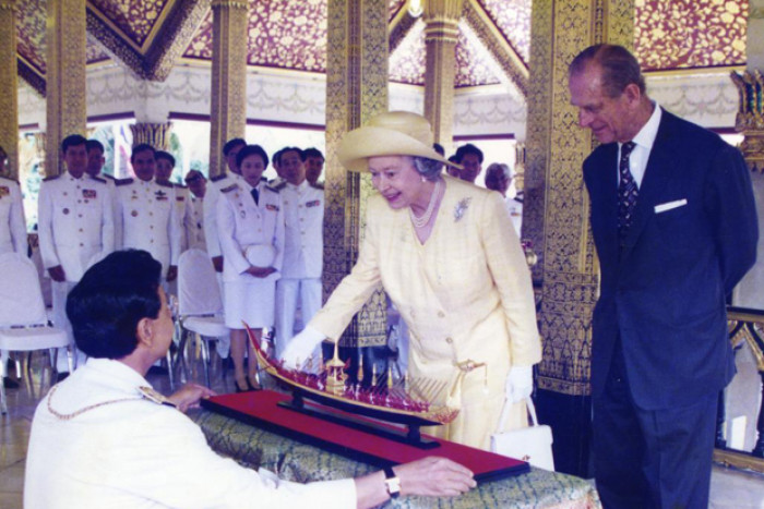 Bangkok Post - Big turnout for royal return trip