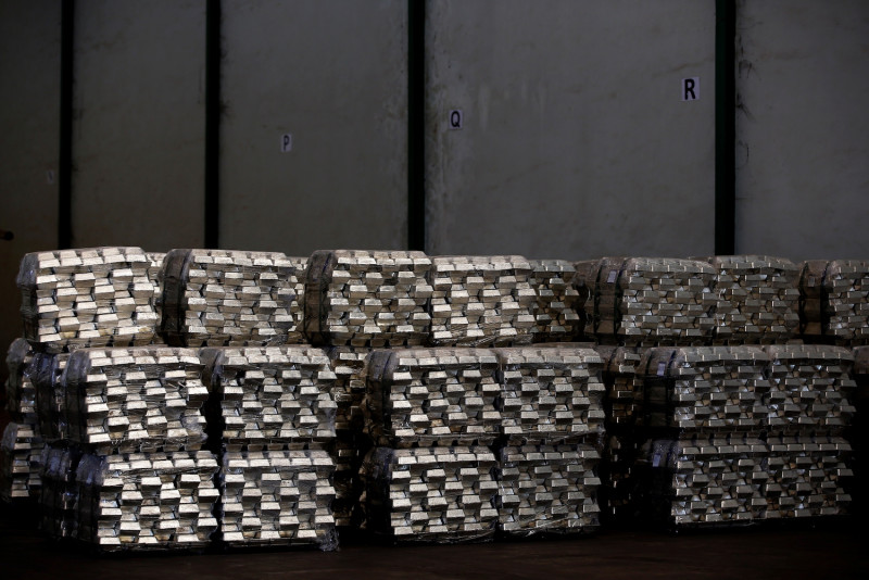 Bangkok Post - Indonesia weighs impact of tin export ban