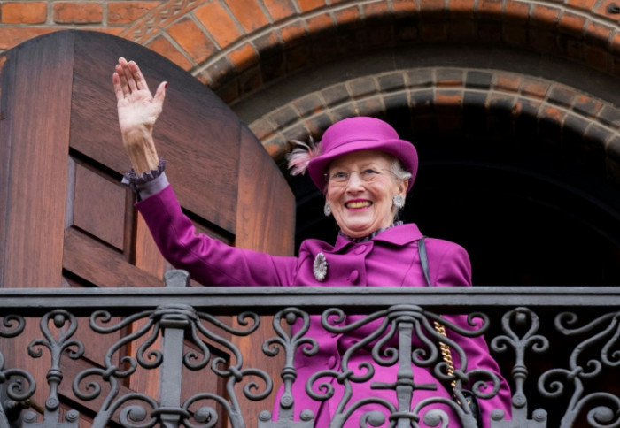 Bangkok Post - Denmark's queen delights jubilee crowds after family spat