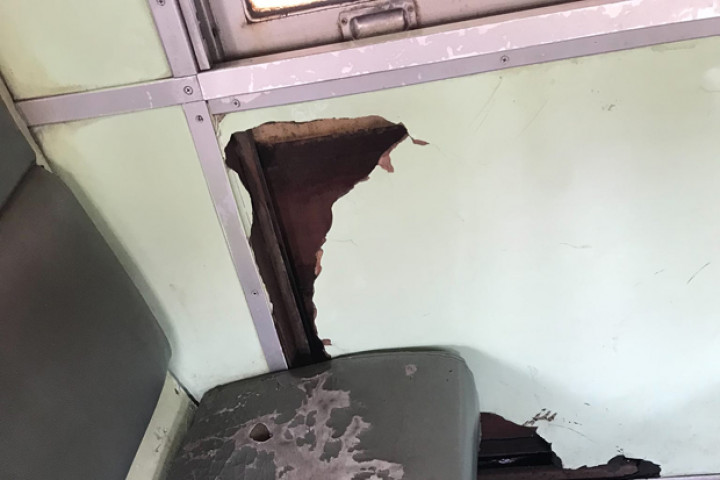 Bangkok Post - SRT will refurbish rundown train carriage