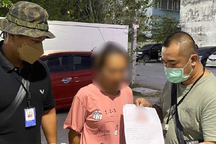 Bangkok Post - Cleaners arrested for hotel theft 5 years ago