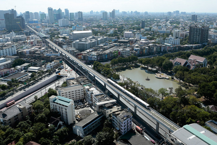 Bangkok Post - BMA asks cabinet to decide on Green Line concession ...