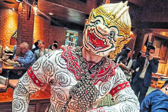 Bangkok Post - 'Thara Thong' back on song (& dance)