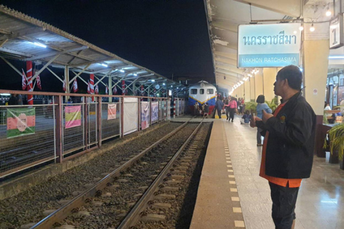 Bangkok Post - Train lovers start bidding farewell to Korat station