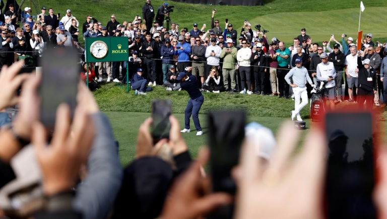 Bangkok Post - Woods back in action at Riviera, first Tour start in ...