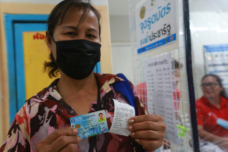 Bangkok Post - 'Poor cards' not a solution