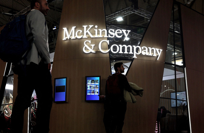 Bangkok Post - Consultancy 'warp' drive deepens crisis of capitalism