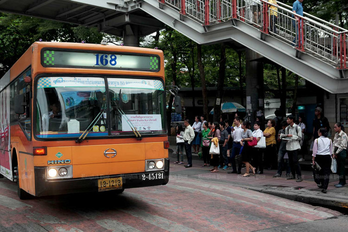 Bangkok Post - BMTA, SRT issue monthly pass