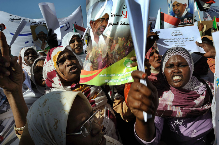 Bangkok Post - Sudan: Thieves fall out and the people suffer