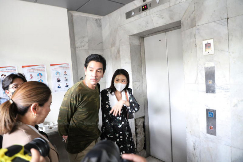 Bangkok Post - Celebrity couple arraigned in Forex-3D Ponzi case