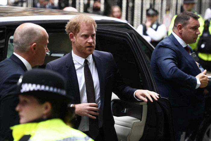 Bangkok Post - Harry tells UK court of lifelong ‘press invasion’