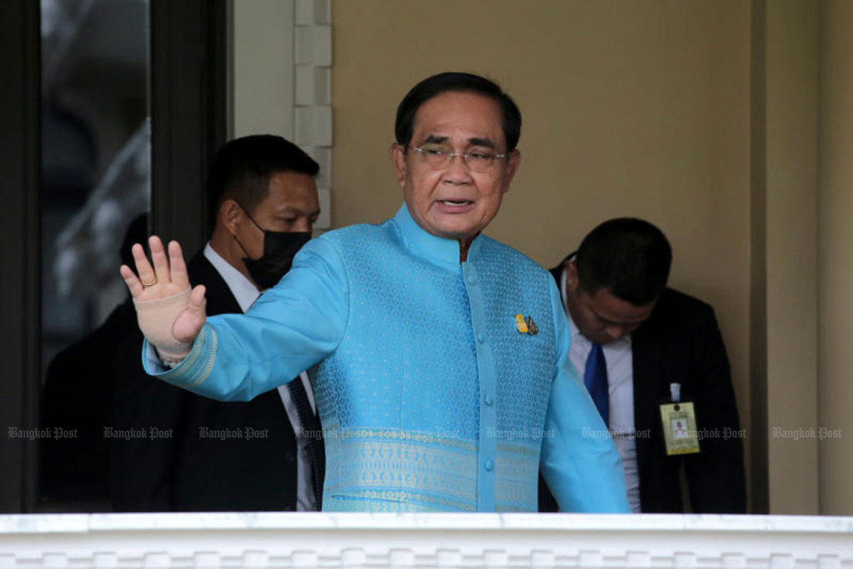 Bangkok Post - Prayut starts ‘packing up’ belongings