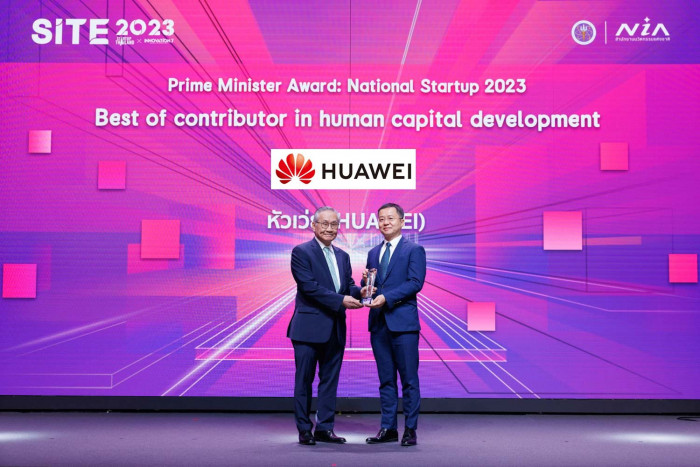 Bangkok Post - Huawei wins Prime Minister Award
