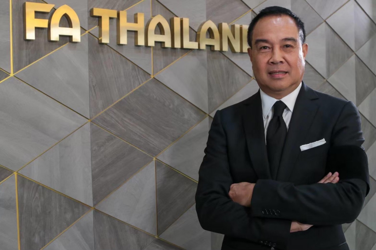 Bangkok Post - Football chief Somyot quits over SEA Games brawls