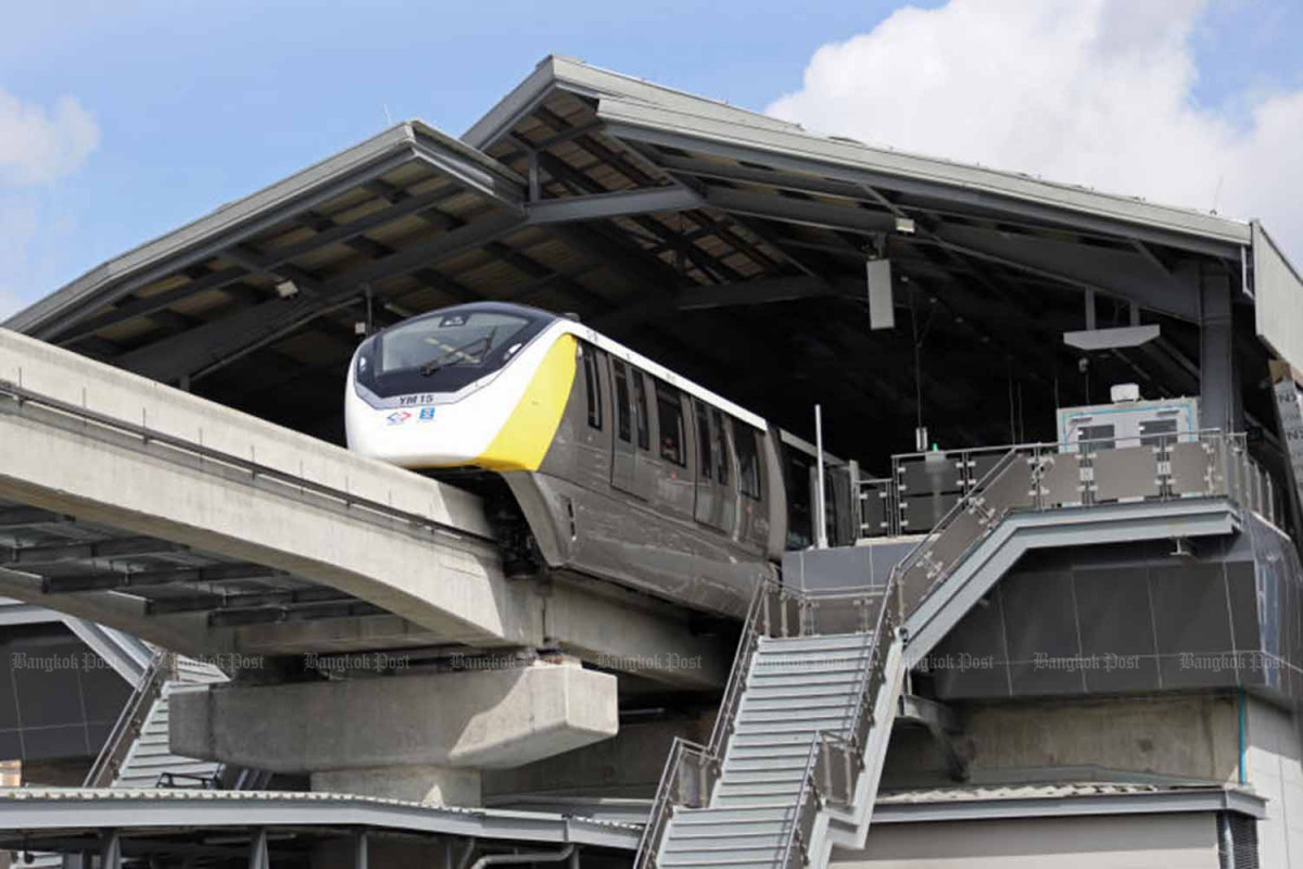 Bangkok Post - Commercial operation begins along Yellow Line