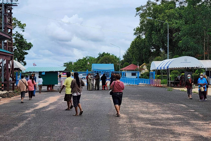 Bangkok Post - Buri Ram border checkpoint hours extended