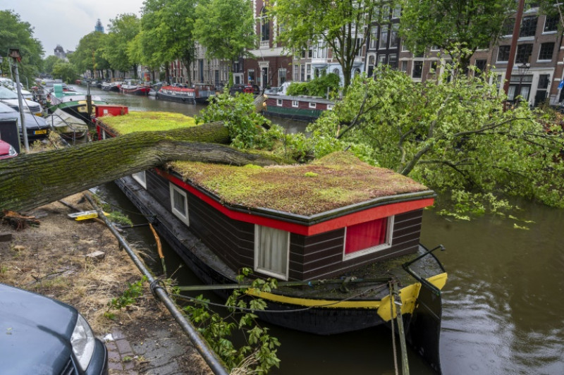 Bangkok Post - Summer superstorm blasts Netherlands, Germany