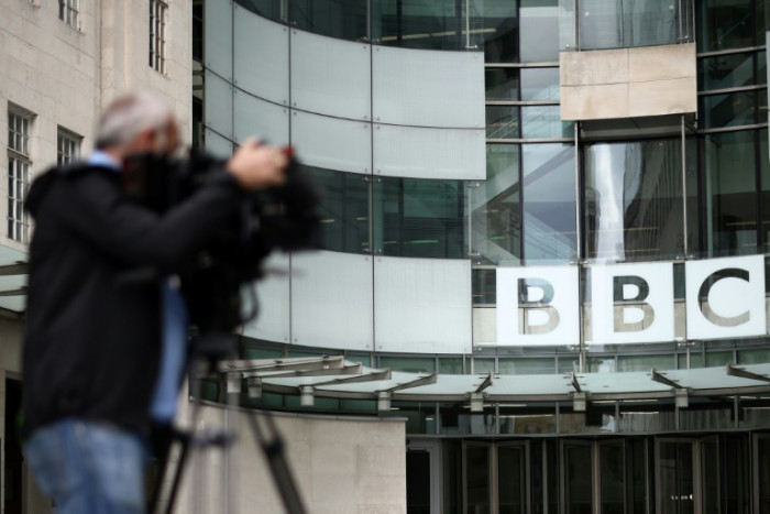 Bangkok Post - BBC restarts inquiry into sex pics scandal