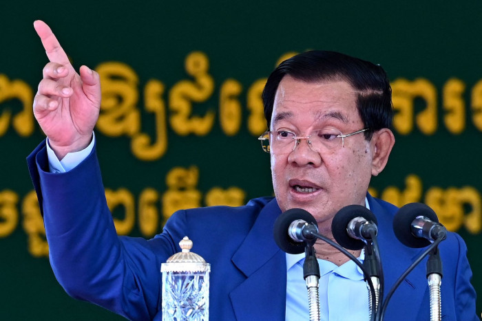 Bangkok Post - Hun Sen stepping down as Cambodian PM