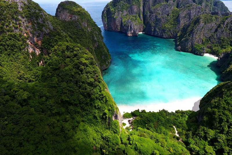 Bangkok Post - Maya Bay closing for natural rehabilitation