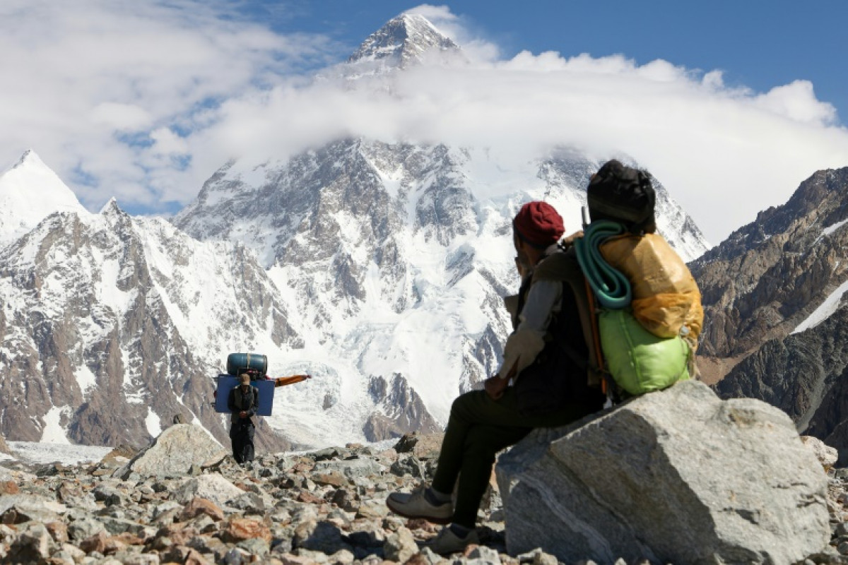 Bangkok Post - Pakistan's K2 porters tread between tradition and modernity