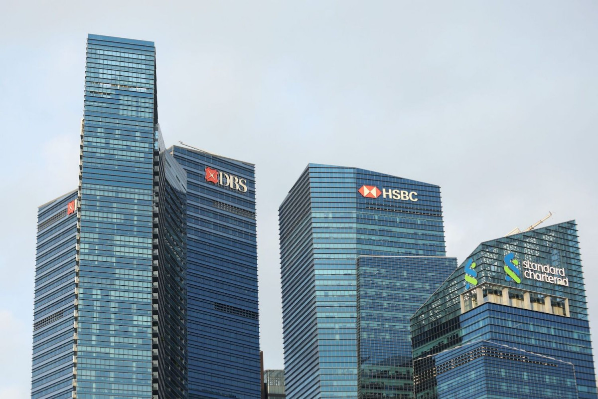 Bangkok Post - Laundering scandal ensnares Singapore banking giants