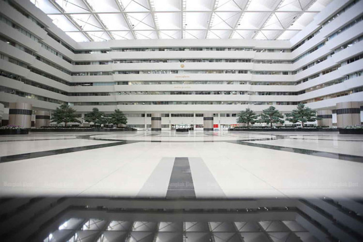 Bangkok Post - Construction of Govt Complex access road picks up pace