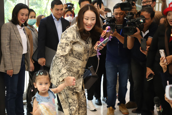 Bangkok Post - Ung Ing ready to lead party