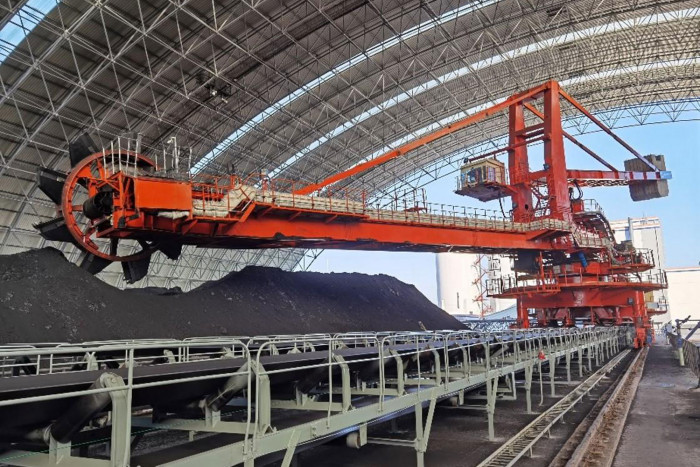 Bangkok Post - Banpu moves into rare earth mining