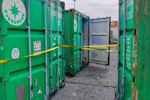 Bangkok Post - Bodies of man, woman found in empty cargo container