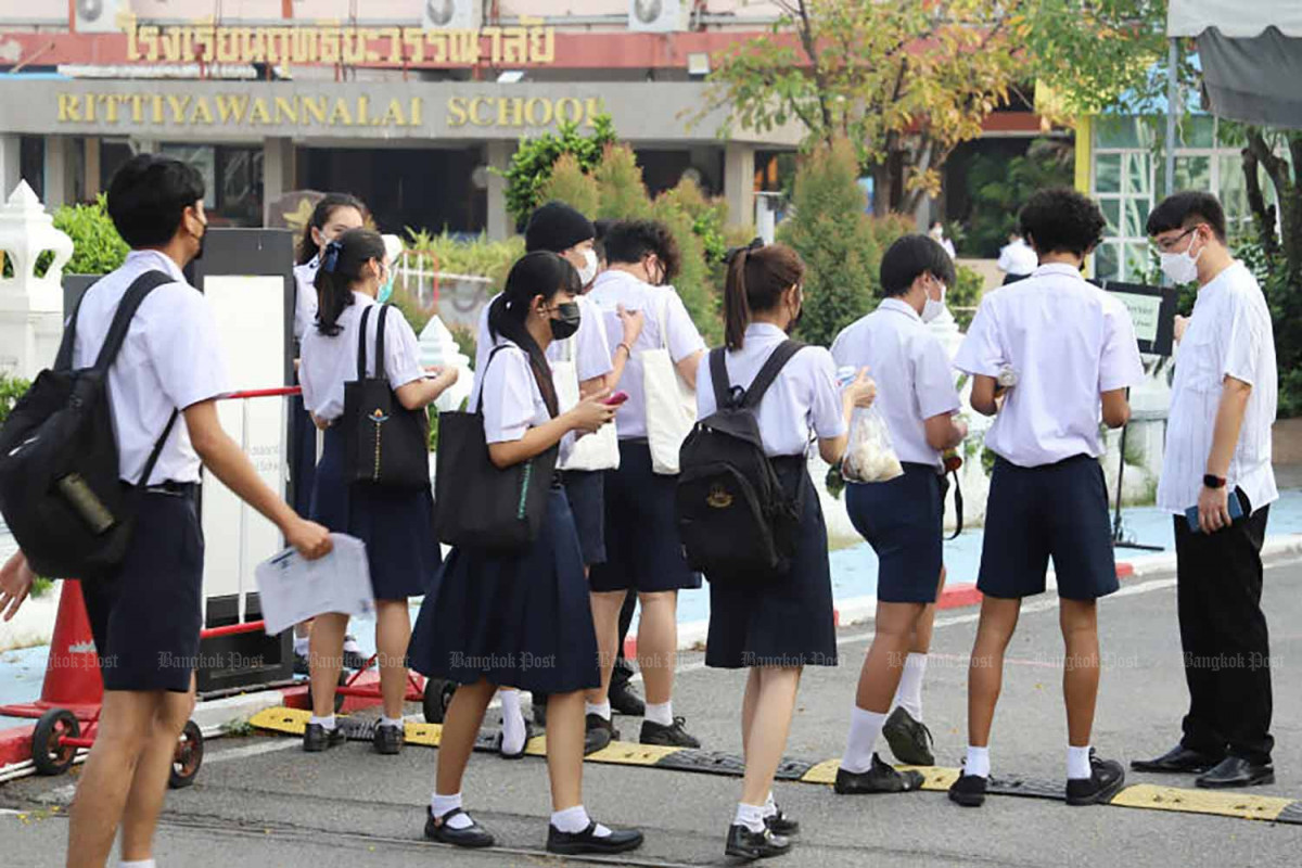 Bangkok Post - Pisa results panic scholars