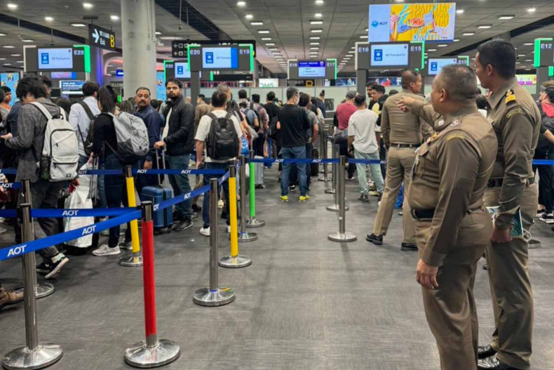 Bangkok Post - Immigration police prepare for holiday rush at airports