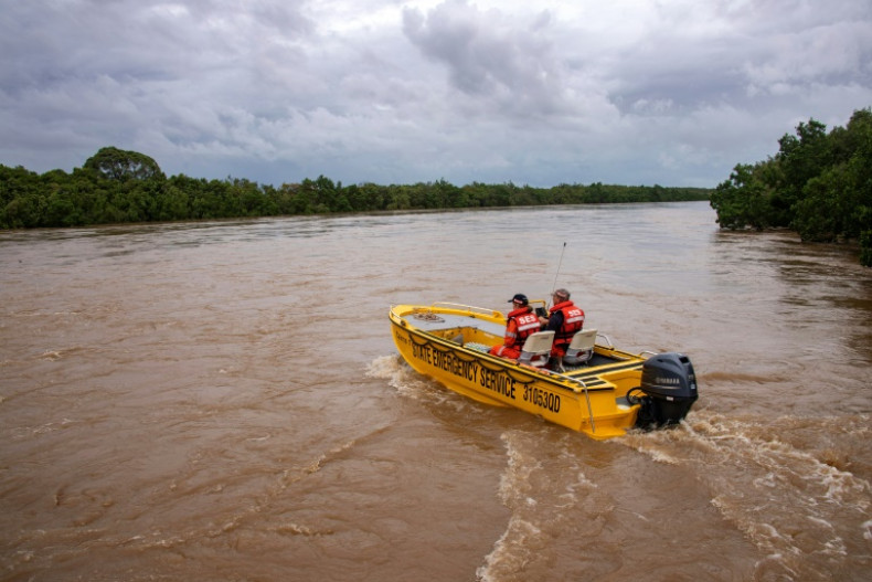 Bangkok Post - Rescue teams evacuate flood-ravaged Australian town