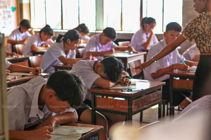 Bangkok Post - Poor exam results put schools on the spot