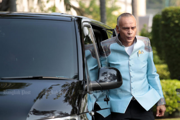 Bangkok Post - Deputy minister warns against obstructing royal motorcades